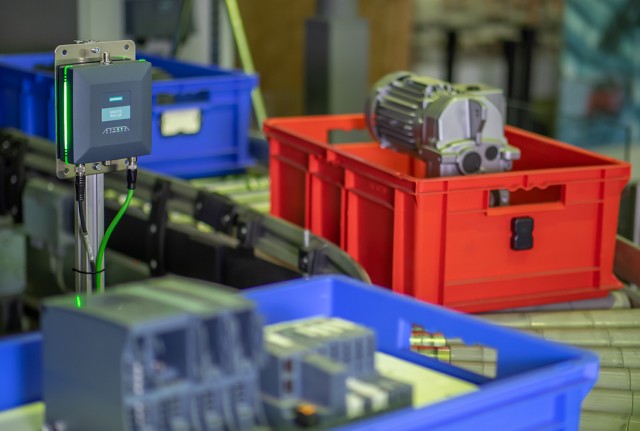 Siemens RFID in the Spotlight - Applied Controls, Inc.